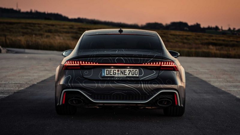 地形圖騰上身 962匹Audi RS7 Sportback散發超吸睛濃烈運動感！！！ | 癮車報