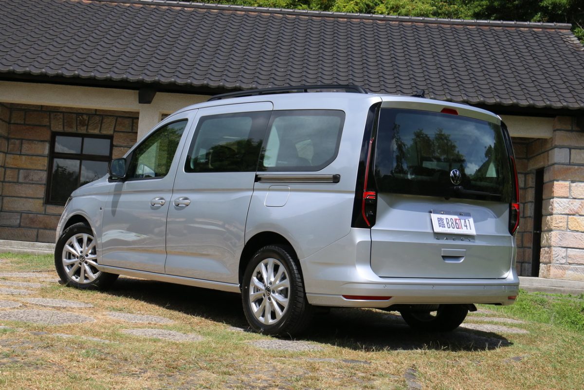 德國智能商旅 VWCV全新世代Caddy Maxi 2.0 TDI Life試駕-外觀內裝篇 | 癮車報