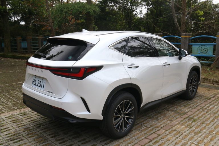 超值的最佳解答 Lexus NX200菁英版試駕 | 癮車報