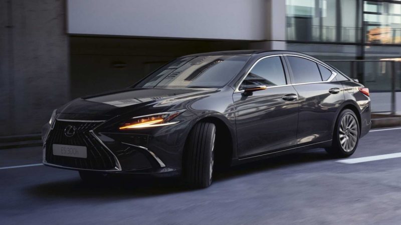 提升用車便利性 2023 Lexus ES導入新內裝設計、無線Apple CarPlay、遠端車輛控制 | 癮車報