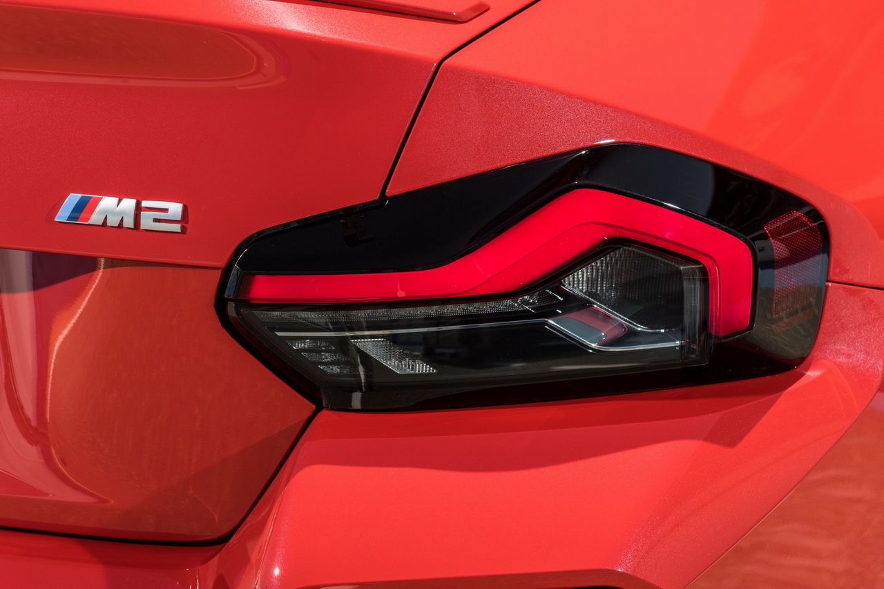 擺脫保守設計 持續以駕駛為中心 全新BMW M2搭載453hp直六渦輪引擎 亮相 | 癮車報