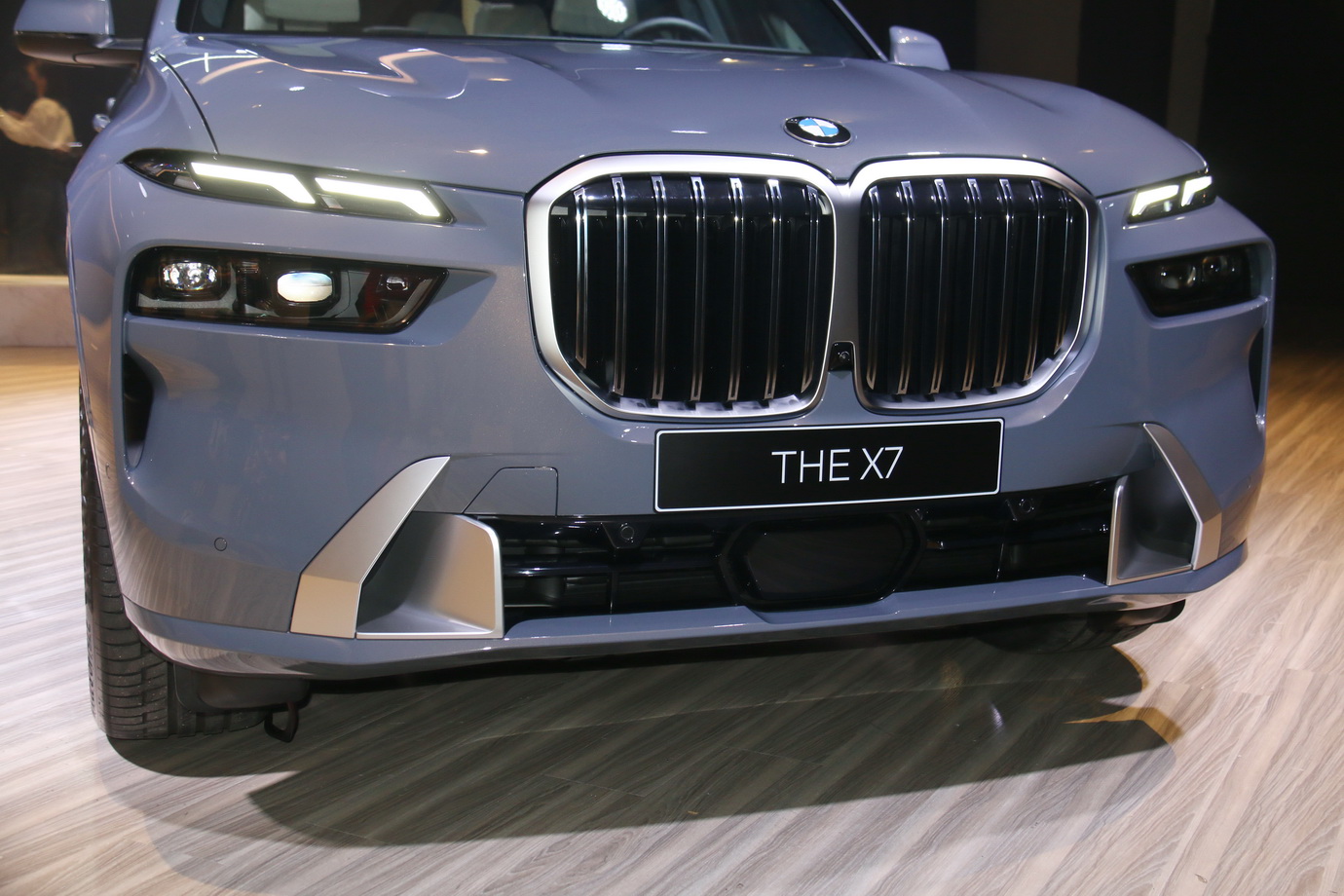 顛覆王者風範 全新BMW X7頂級七人座旗艦休旅 磅礡霸氣登場 | 癮車報