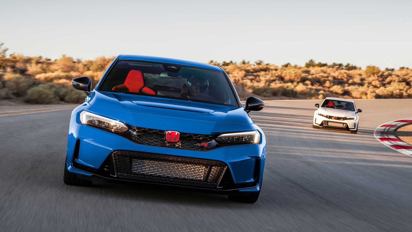 新世代FL5 Civic Type R在首次測試中以13.9秒完成零四 比2021 FK8 Civic Type R Limited ...