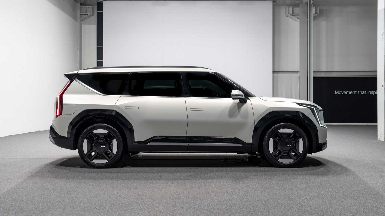 與概念車相似度極高 Kia電動旗艦休旅EV9首次亮相 [影片] | 癮車報