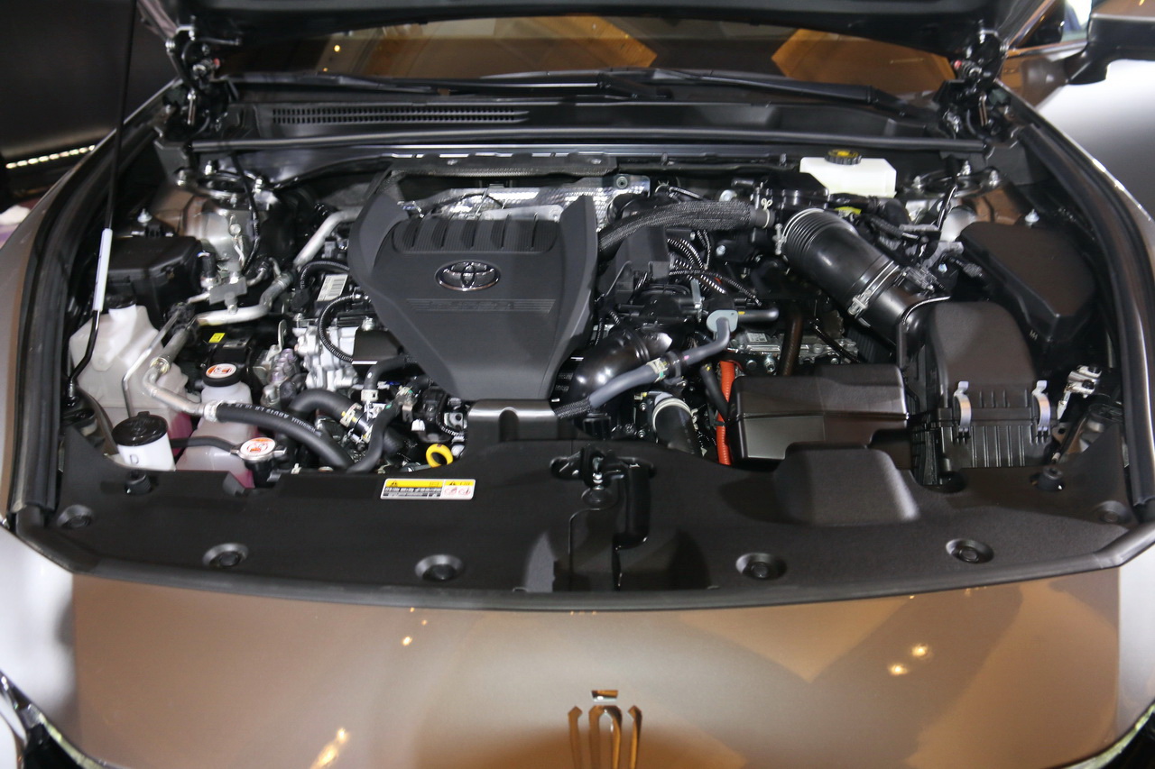 「工藝之最 成就不凡」 TOYOTA CROWN旗艦跨界跑旅 全新登場 | 癮車報