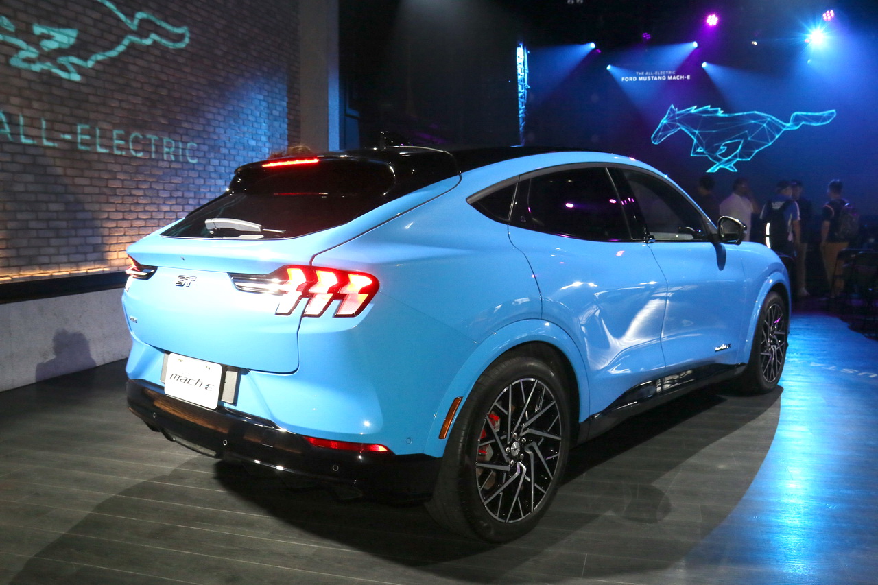 The All-Electric Ford Mustang Mach-E純電跑旅 開放預接單 承襲Mustang家族自由精神 開啟Ford在 ...
