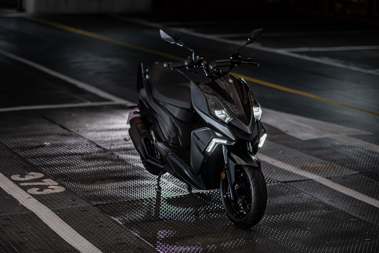 DRGBT 黑潮來襲！ 2023年式新色質感再進化 | 癮車報