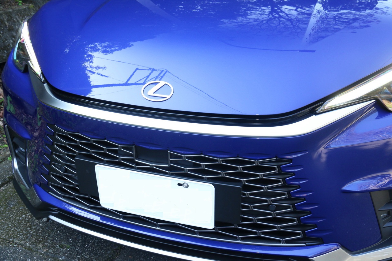 就算是入門也要夠豪華好駕馭 Lexus LBX Cool試駕-外觀內裝篇 | 癮車報