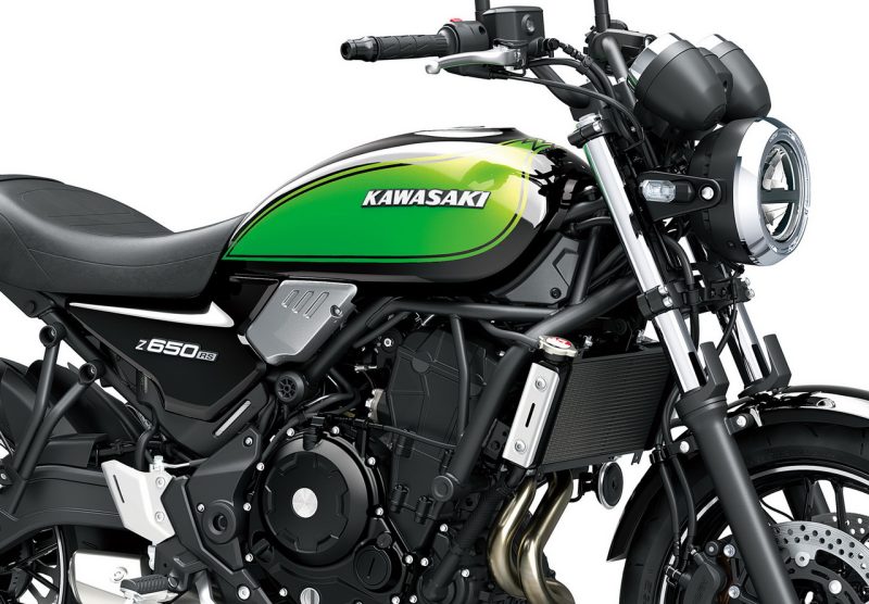 Kawasaki「Z650RS」2025年車型發布，採用傳統「KAWASAKI」標誌 | 癮車報