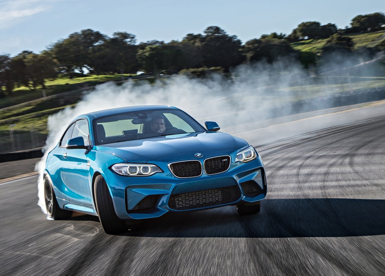 BMW M部門自2018年起就以M2為基礎開發EV原型車 名為The Beast！！！ | 癮車報