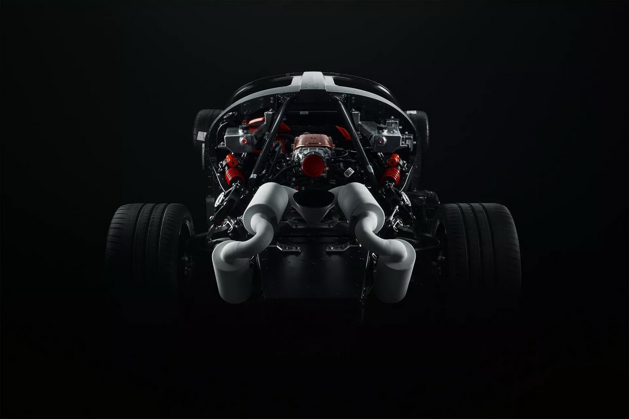 De Tomaso正式推出首款量產規格P72超跑 5.0升V8機械增壓擁有750匹馬力 | 癮車報