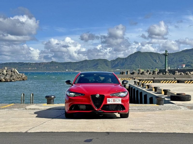 睽違18年重返台灣 義式熱血跑魂的復興 Alfa Romeo Giulia Intensa試駕 | 癮車報