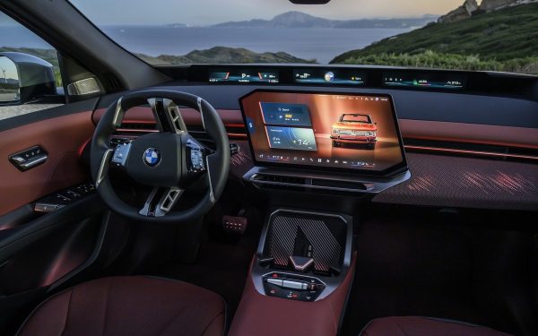 BMW iX3結合AI助理與Heart of Joy在CES亮相 揭開Neue Klasse新世代序章 | 癮車報