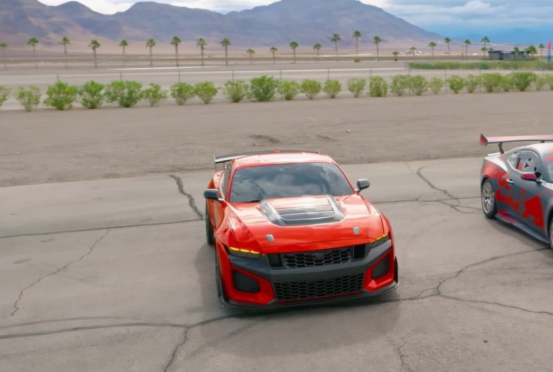 Ford Mustang Dark Horse SC曝光 機械增壓性能版呼之欲出？？？ [影片] | 癮車報